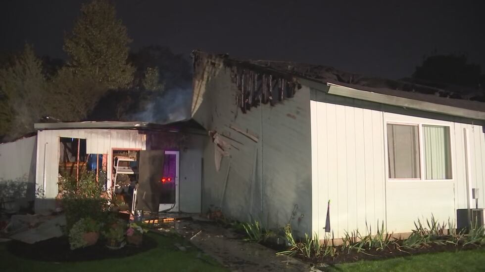 1 dead, 5 injured after three-alarm fire at retirement center in St. Helens 1 dead, 5 injured after three-alarm fire at retirement center in St. Helens